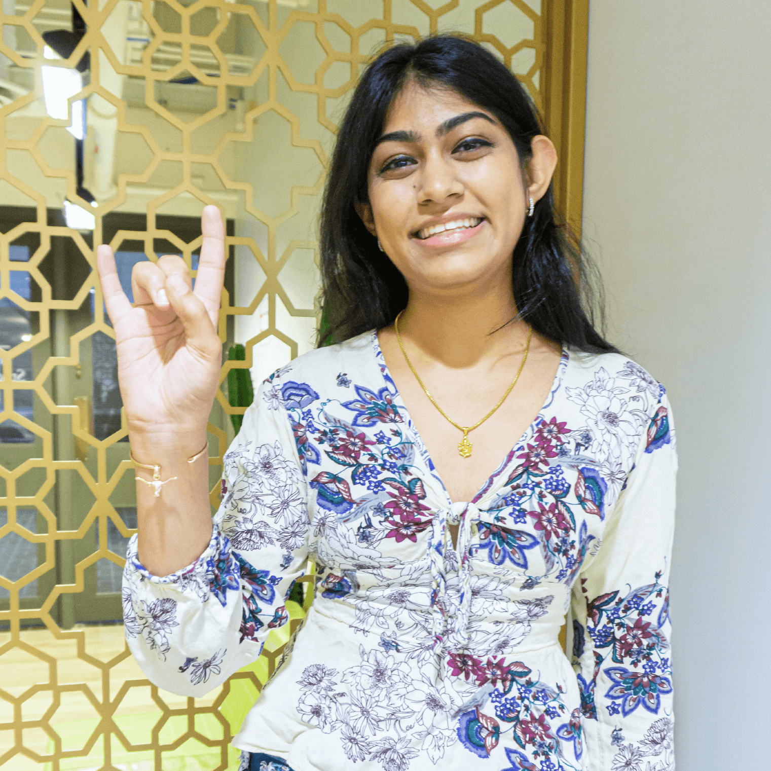 Akki’s Cupcakery & Tea - Kendra Scott Women’s Entrepreneurial ...