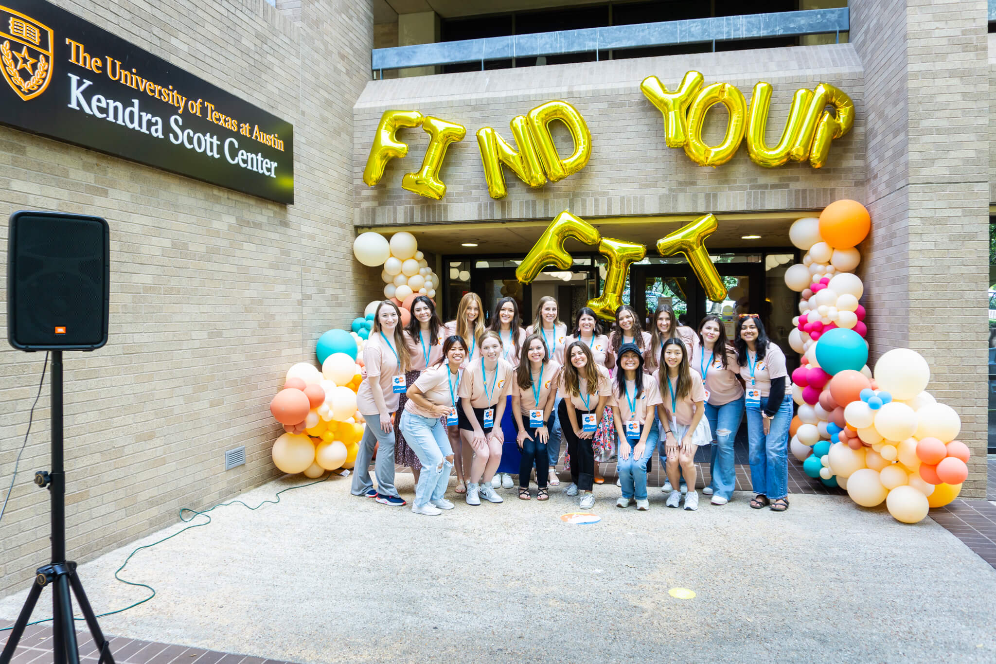 Kendra Scott Women’s Entrepreneurial Leadership Institute - Kendra ...